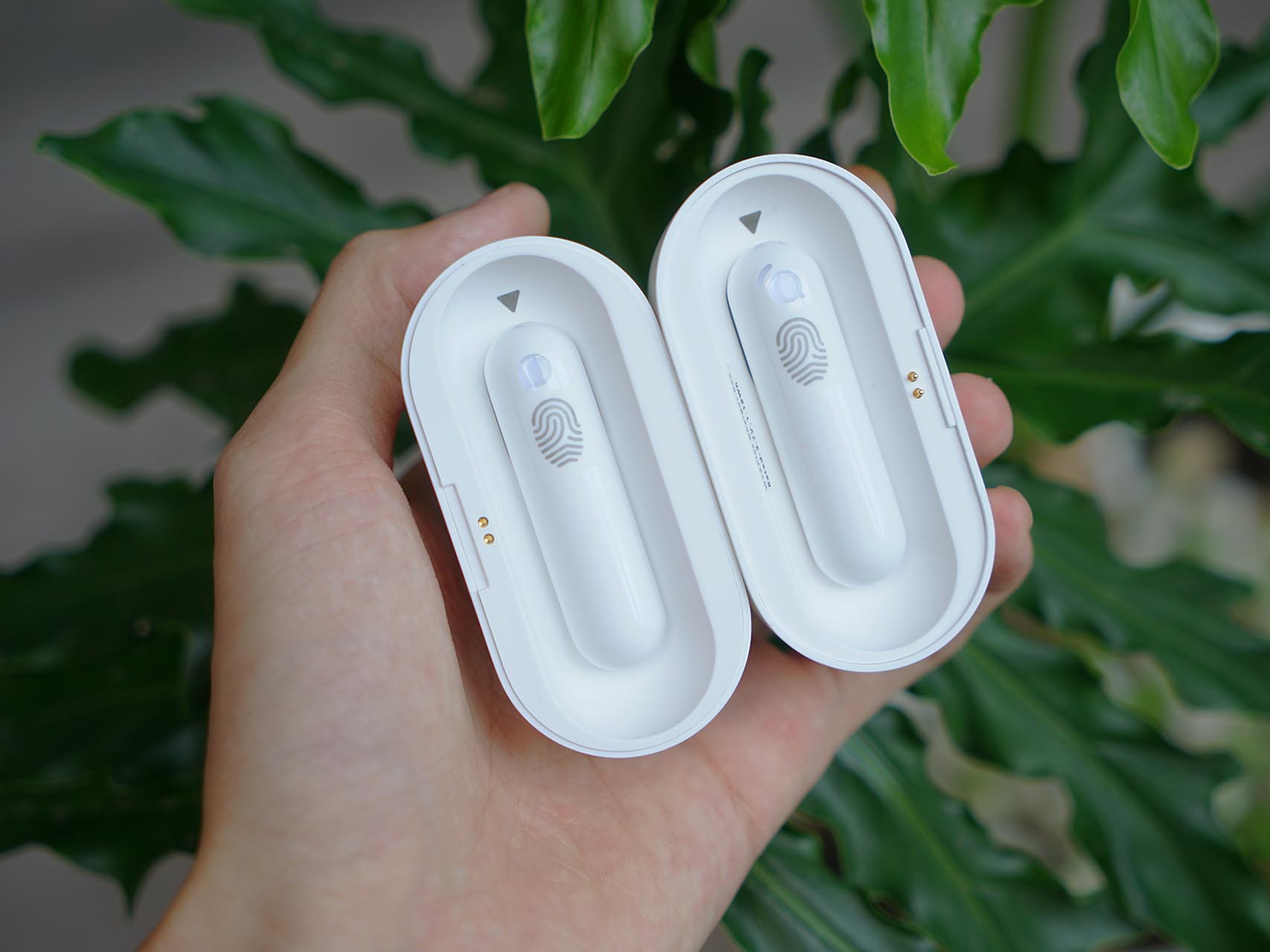 Trên tay WT2 Plus AI Earbuds - Tai nghe không dây phiên dịch theo thời ...
