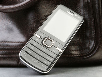 Nokia ra mắt 6730 Classic mạnh mẽ GPS | mainguyen.vn