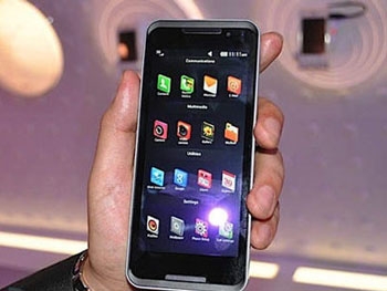 Smartphone sử dụng chip của Intel chuẩn bị ra mắt | mainguyen.vn