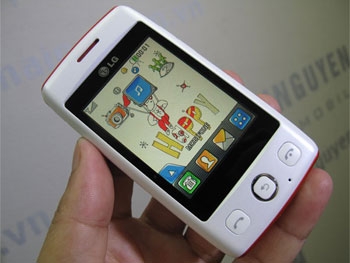 Đập hộp LG Cookie T300 dành cho tuổi 'teen' | mainguyen.vn