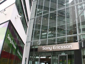 Sony Ericsson kinh doanh thua lỗ trong quý II/2011 | mainguyen.vn