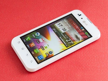 LG Optimus White tháng 8 bán tại VN | mainguyen.vn