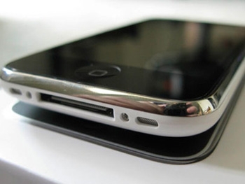 Apple có thể bán được 2 triệu iPhone 3GS trong quý IV/2011 | mainguyen.vn