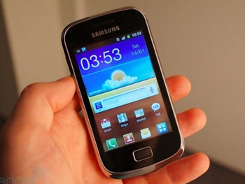 Ảnh thực tế Galaxy Mini 2 và Ace 2 | mainguyen.vn