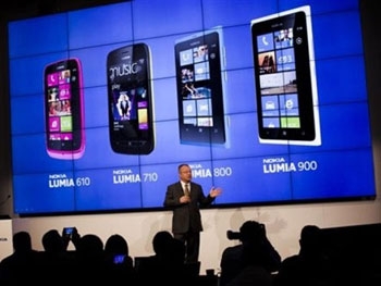 Nokia tái xuất ấn tượng tại MWC 2012 | mainguyen.vn