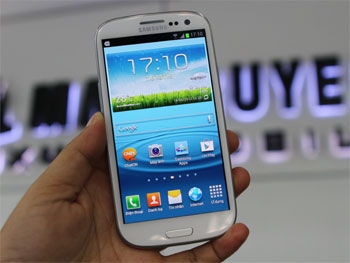 Galaxy S III giá chính thức 15,9 triệu đồng | mainguyen.vn