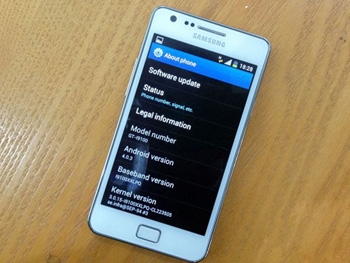 Galaxy S II bắt đầu bán ra với Android 4.0 cài đặt sẵn | mainguyen.vn
