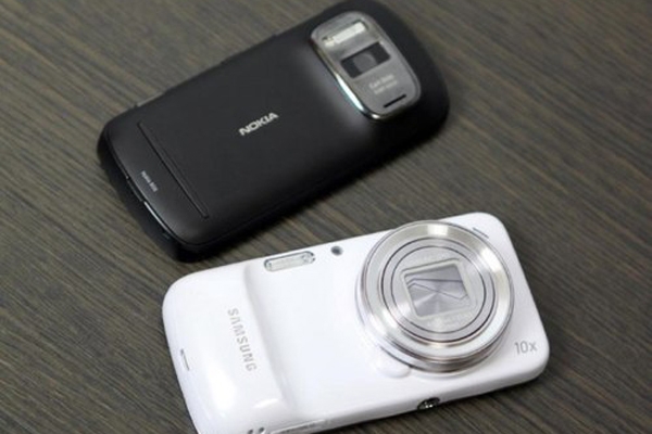 Samsung Galaxy S4 Zoom đọ camera với Nokia 808 PureView | mainguyen.vn