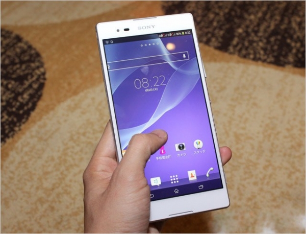 Ảnh thực tế smartphone 6 inch siêu mỏng của Sony | mainguyen.vn