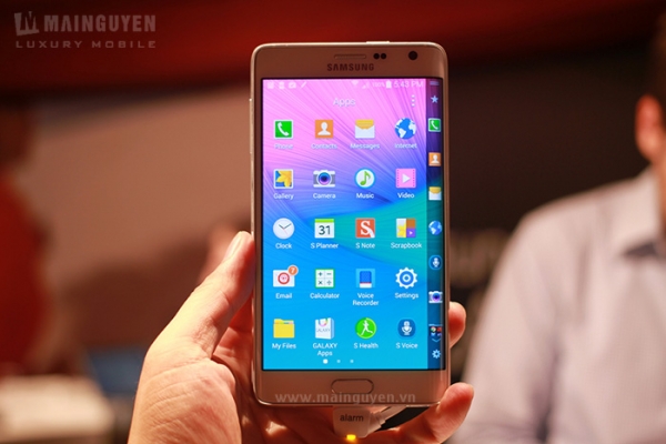 Trên tay Samsung Galaxy Note 4 Edge tại IFA 2014 | mainguyen.vn